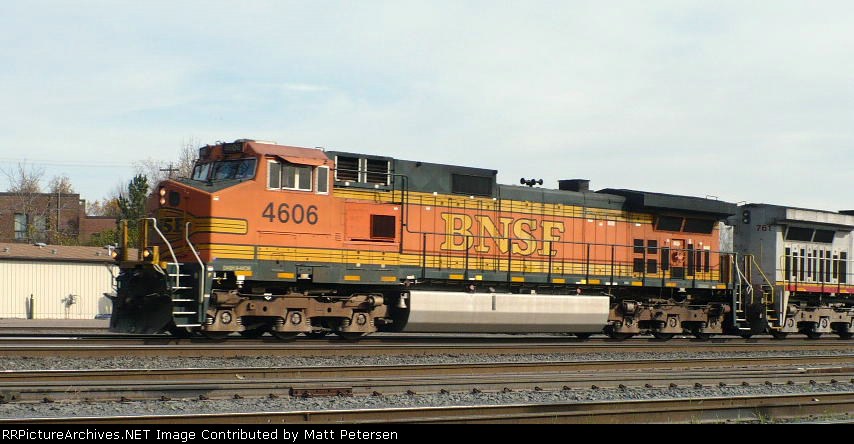 BNSF 4606